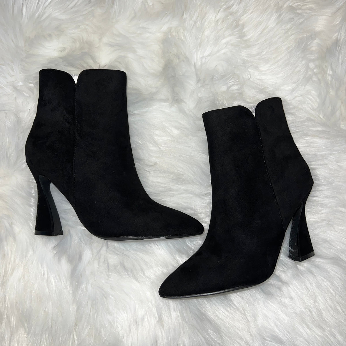 Vivienne Bootie – Body Rejuvenation